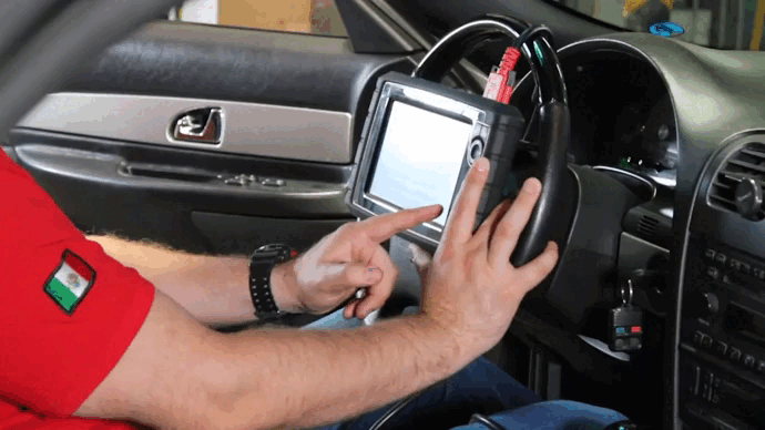 ¿Cómo solucionar el indicador de Check Engine en tu automóvil de manera ...